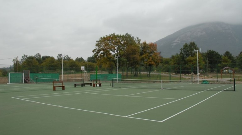 Ethno Hotel Rtanj Balasevic – Hotel Ecosostenibile a Rtanj, Zaječar, RS